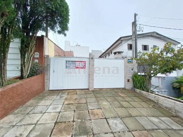 Casa / Sobrado para Venda em São José dos Pinhais/PR Afonso Pena 4 Quartos