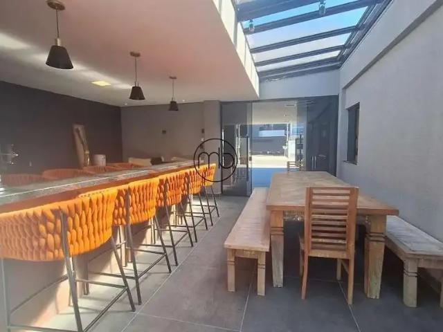 Casa / Sobrado para Venda em São José dos Pinhais/PR Aristocrata 3 Quartos
