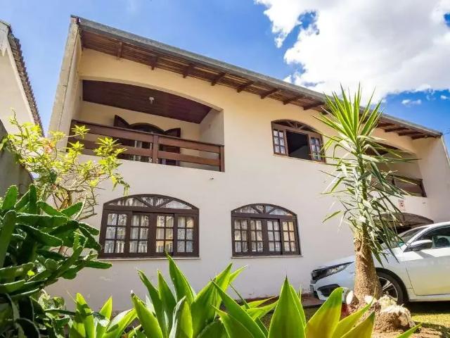 Casa / Sobrado para Venda em São José dos Pinhais/PR Aristocrata 3 Quartos