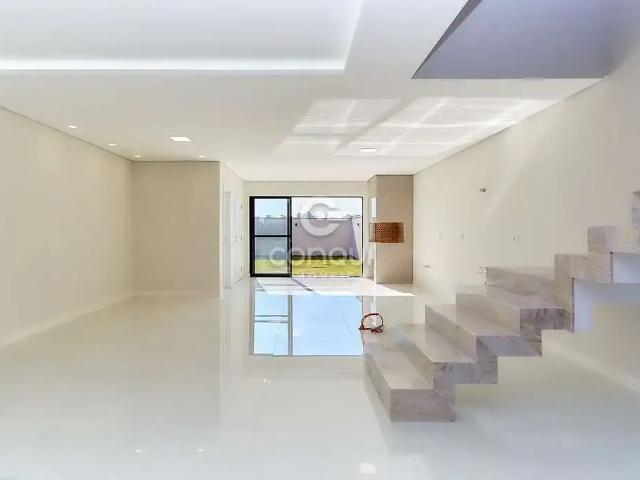 Casa / Sobrado para Venda em São José dos Pinhais/PR Aristocrata 3 Quartos