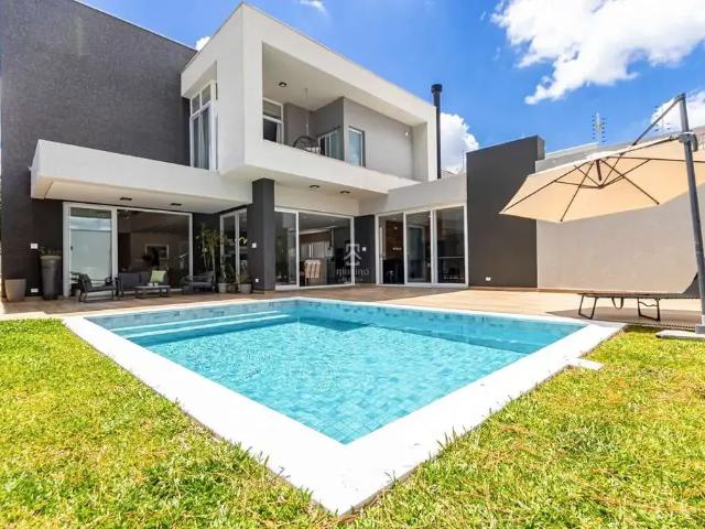 Casa / Sobrado para Venda em São José dos Pinhais/PR Aristocrata 3 Quartos