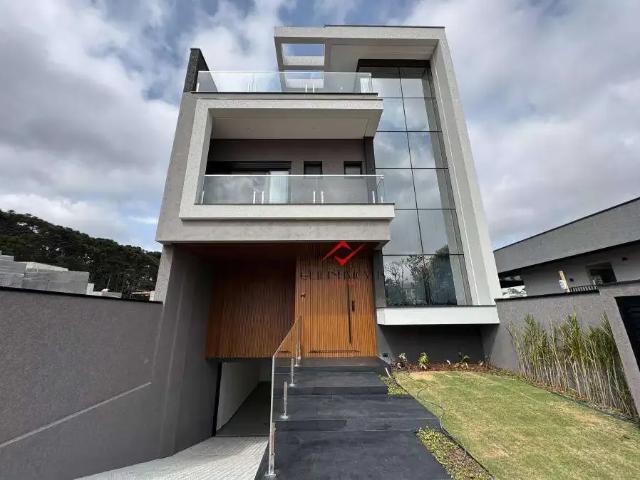 Casa / Sobrado para Venda em São José dos Pinhais/PR Aristocrata 3 Quartos