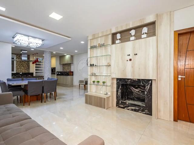 Casa / Sobrado para Venda em São José dos Pinhais/PR Aristocrata 3 Quartos
