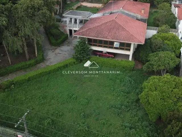Casa / Sobrado para Venda em São José dos Pinhais/PR Aristocrata 4 Quartos