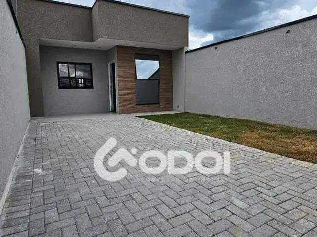 Casa / Sobrado para Venda em São José dos Pinhais/PR Barro Preto 3 Quartos