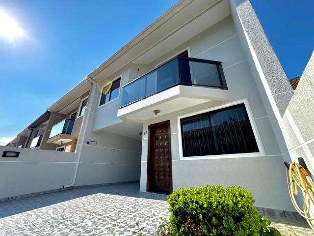 Casa / Sobrado para Venda em São José dos Pinhais/PR Bom Jesus 3 Quartos