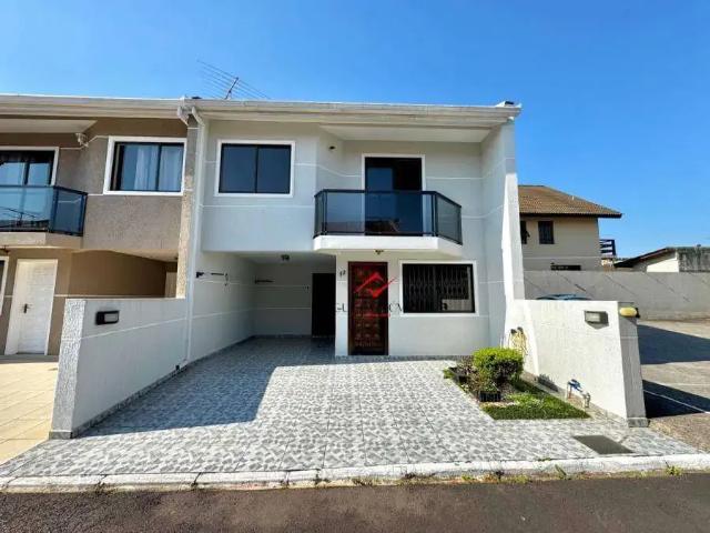 Casa / Sobrado para Venda em São José dos Pinhais/PR Bom Jesus 3 Quartos