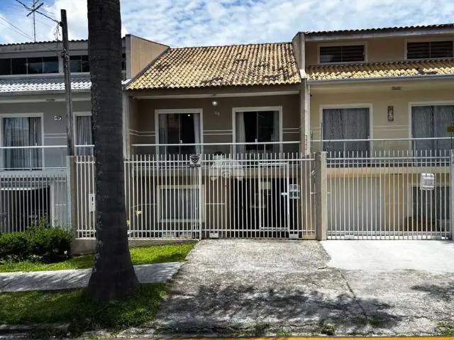 Casa / Sobrado para Venda em São José dos Pinhais/PR Bom Jesus 3 Quartos