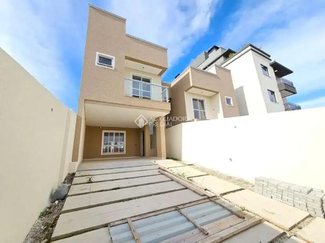 Casa / Sobrado para Venda em São José dos Pinhais/PR Boneca do Iguaçu 3 Quartos