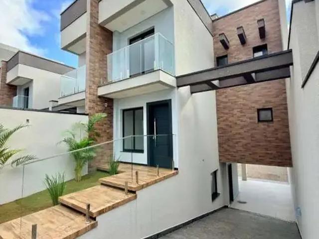 Casa / Sobrado para Venda em São José dos Pinhais/PR Braga 3 Quartos
