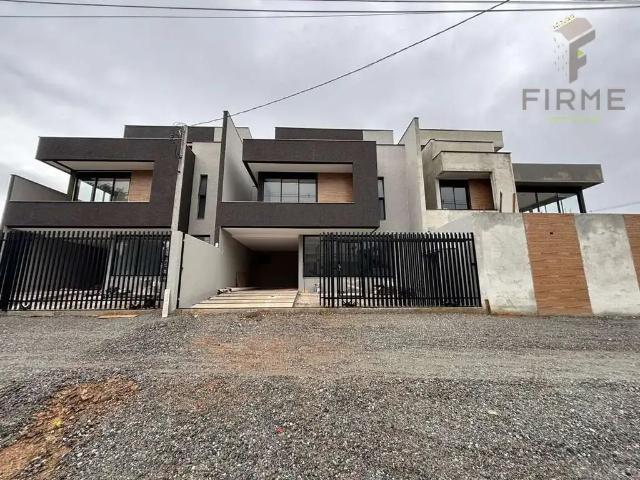 Casa / Sobrado para Venda em São José dos Pinhais/PR Centro 3 Quartos