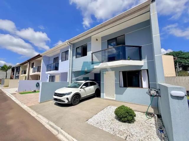 Casa / Sobrado para Venda em São José dos Pinhais/PR Centro 3 Quartos
