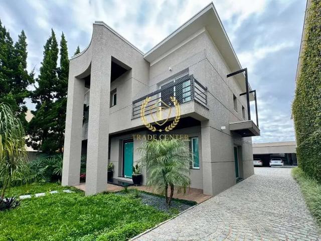 Casa / Sobrado para Venda em São José dos Pinhais/PR Centro 3 Quartos