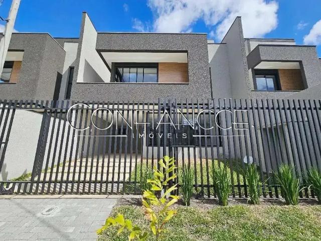 Casa / Sobrado para Venda em São José dos Pinhais/PR Centro 3 Quartos