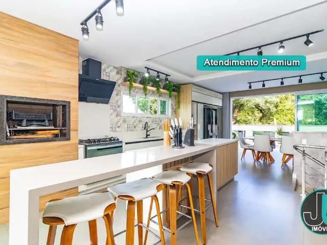 Casa / Sobrado para Venda em São José dos Pinhais/PR Centro 3 Quartos