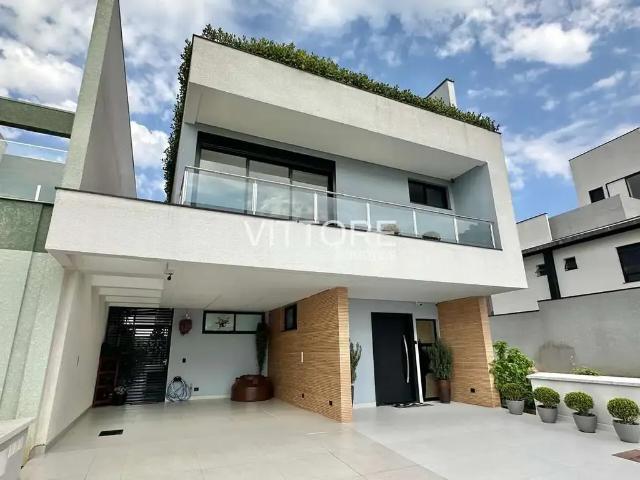 Casa / Sobrado para Venda em São José dos Pinhais/PR Colônia Rio Grande 3 Quartos