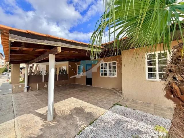 Casa / Sobrado para Venda em São José dos Pinhais/PR Colônia Rio Grande 3 Quartos
