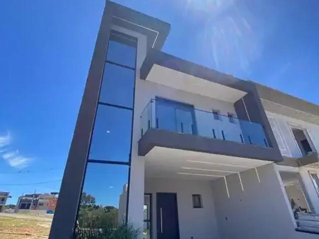 Casa / Sobrado para Venda em São José dos Pinhais/PR Costeira