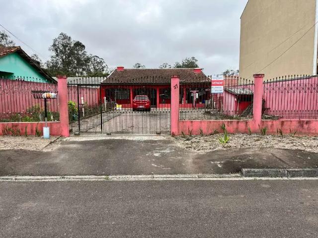 Casa / Sobrado para Venda em São José dos Pinhais/PR Costeira 2 Quartos