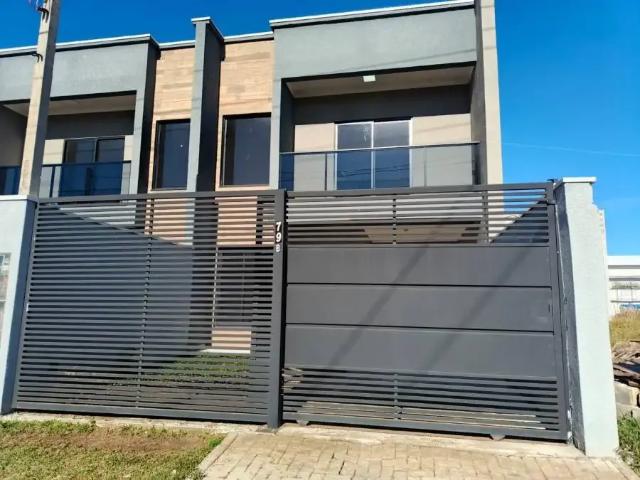 Casa / Sobrado para Venda em São José dos Pinhais/PR Costeira 3 Quartos