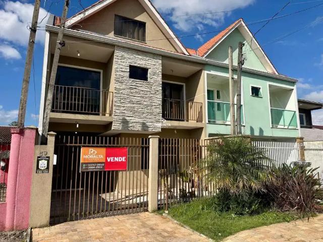 Casa / Sobrado para Venda em São José dos Pinhais/PR Costeira 3 Quartos