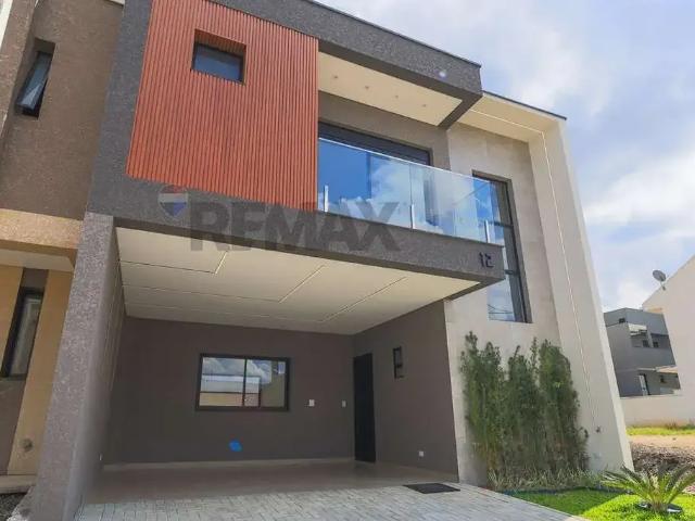 Casa / Sobrado para Venda em São José dos Pinhais/PR Costeira 3 Quartos