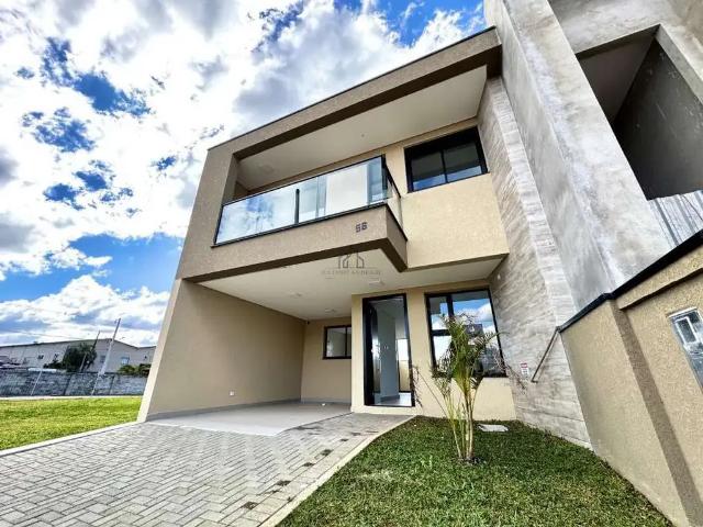 Casa / Sobrado para Venda em São José dos Pinhais/PR Costeira 3 Quartos