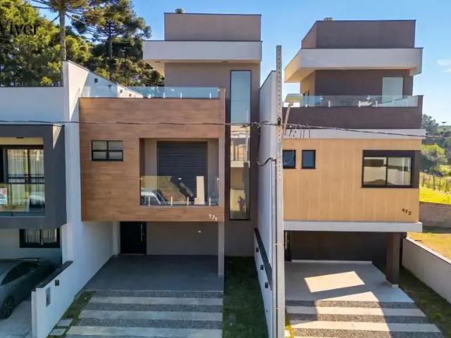 Casa / Sobrado para Venda em São José dos Pinhais/PR Costeira 3 Quartos