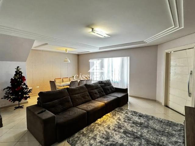 Casa / Sobrado para Venda em São José dos Pinhais/PR Costeira 4 Quartos