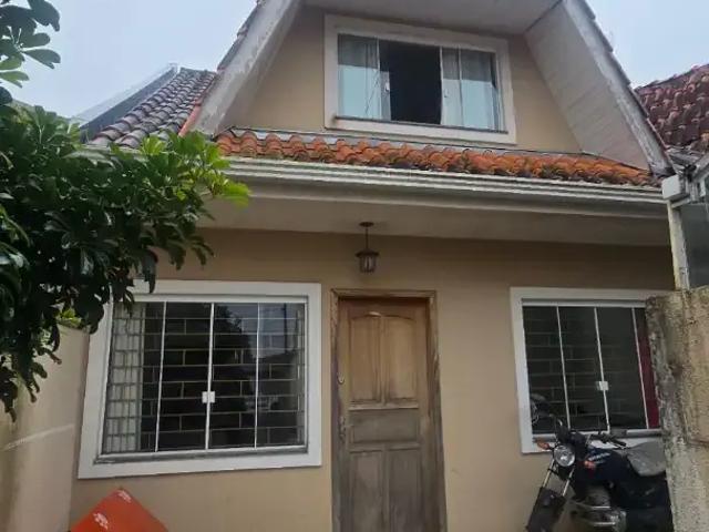Casa / Sobrado para Venda em São José dos Pinhais/PR Cruzeiro 2 Quartos