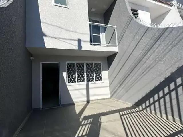 Casa / Sobrado para Venda em São José dos Pinhais/PR Cruzeiro 2 Quartos
