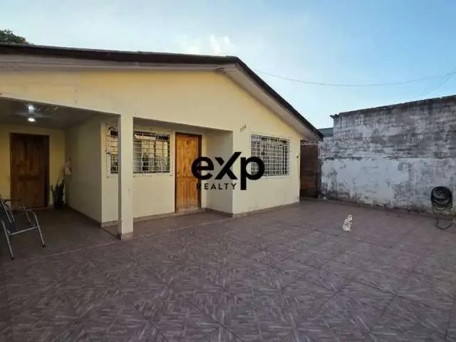 Casa / Sobrado para Venda em São José dos Pinhais/PR Cruzeiro 2 Quartos