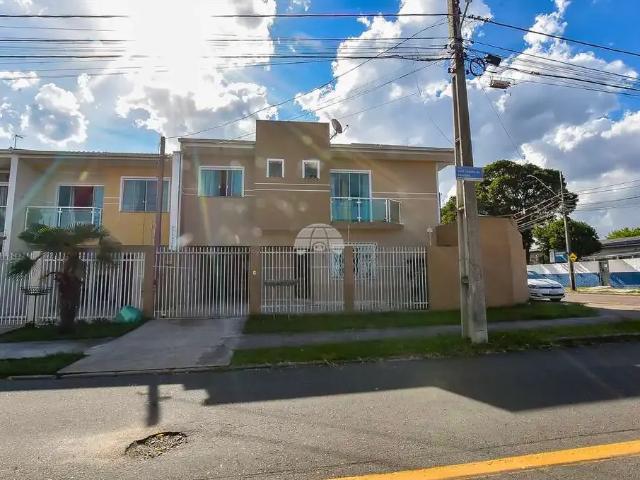 Casa / Sobrado para Venda em São José dos Pinhais/PR Cruzeiro 3 Quartos