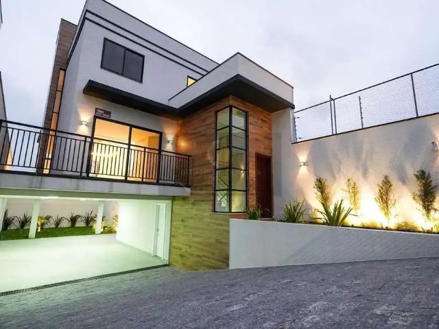 Casa / Sobrado para Venda em São José dos Pinhais/PR Cruzeiro 3 Quartos