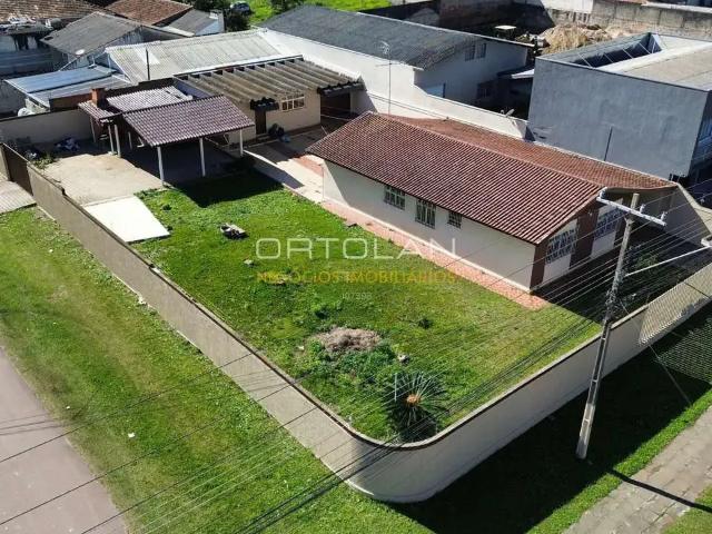 Casa / Sobrado para Venda em São José dos Pinhais/PR Cruzeiro 3 Quartos