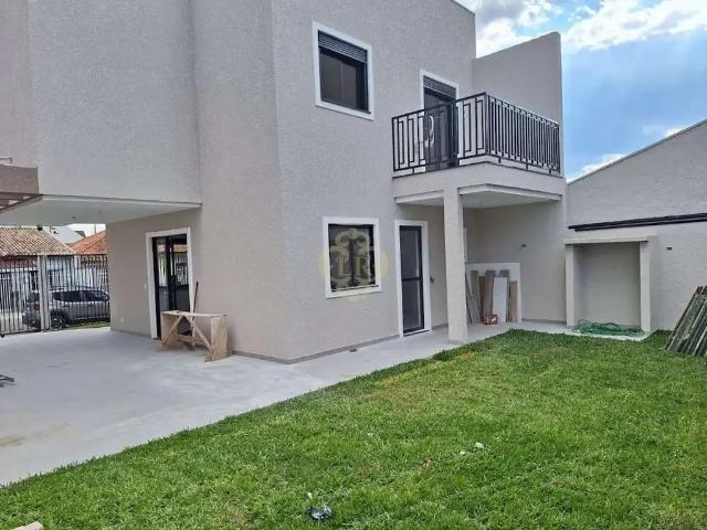 Casa / Sobrado para Venda em São José dos Pinhais/PR Cruzeiro 3 Quartos