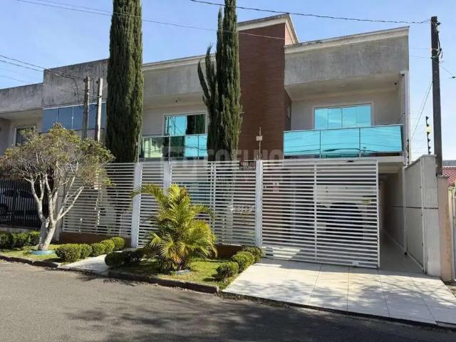 Casa / Sobrado para Venda em São José dos Pinhais/PR Cruzeiro 4 Quartos