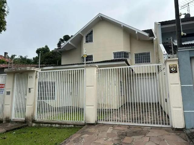 Casa / Sobrado para Venda em São José dos Pinhais/PR Dona Letícia 4 Quartos
