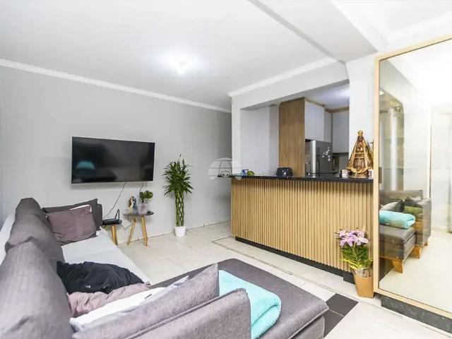 Casa / Sobrado para Venda em São José dos Pinhais/PR Guatupê 3 Quartos