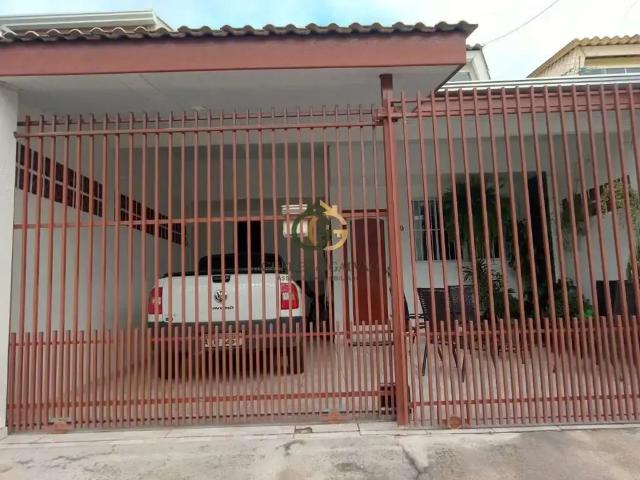 Casa / Sobrado para Venda em São José dos Pinhais/PR Guatupê 3 Quartos
