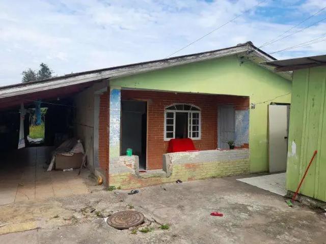 Casa / Sobrado para Venda em São José dos Pinhais/PR Guatupê 2 Quartos