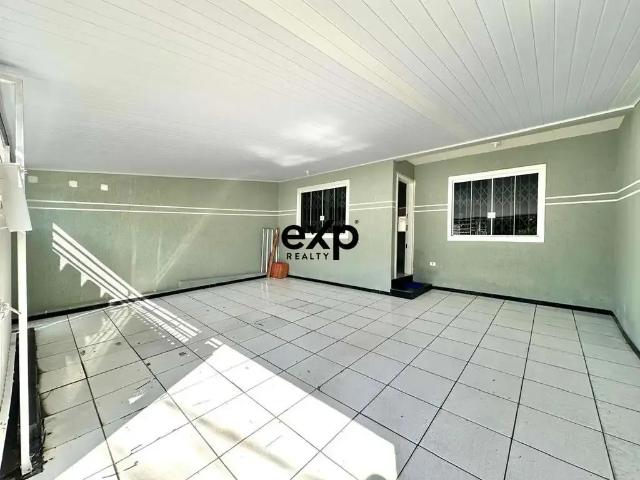 Casa / Sobrado para Venda em São José dos Pinhais/PR Itália 2 Quartos