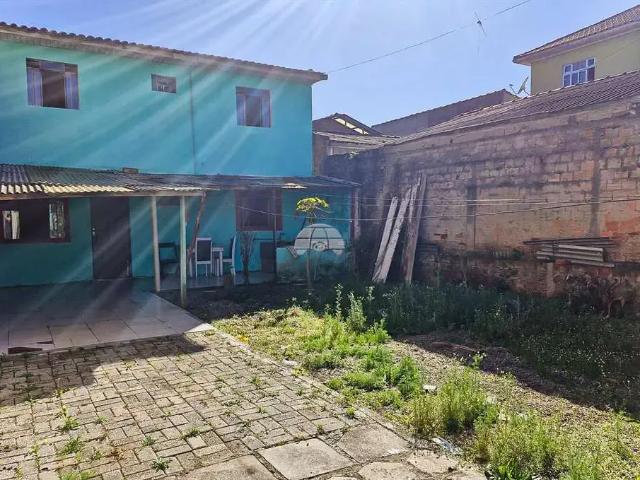 Casa / Sobrado para Venda em São José dos Pinhais/PR Itália 2 Quartos