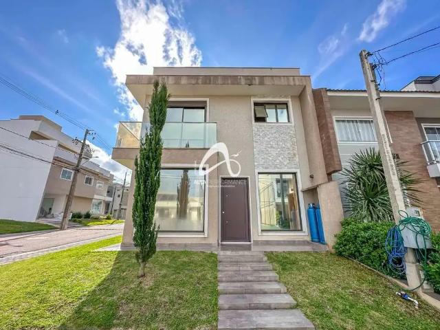 Casa / Sobrado para Venda em São José dos Pinhais/PR Iná 4 Quartos