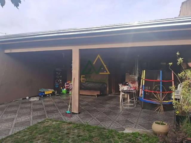 Casa / Sobrado para Venda em São José dos Pinhais/PR Parque da Fonte 2 Quartos