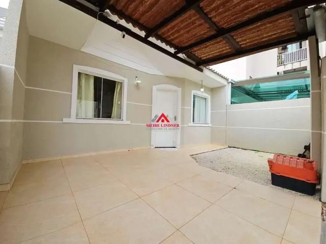 Casa / Sobrado para Venda em São José dos Pinhais/PR Parque da Fonte 3 Quartos