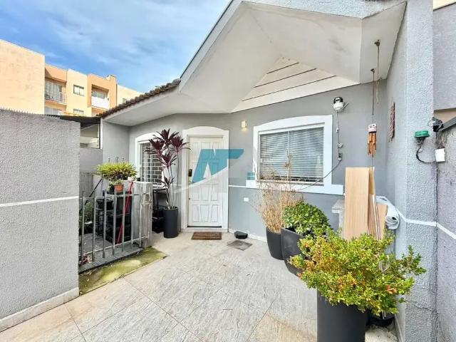 Casa / Sobrado para Venda em São José dos Pinhais/PR Parque da Fonte 3 Quartos
