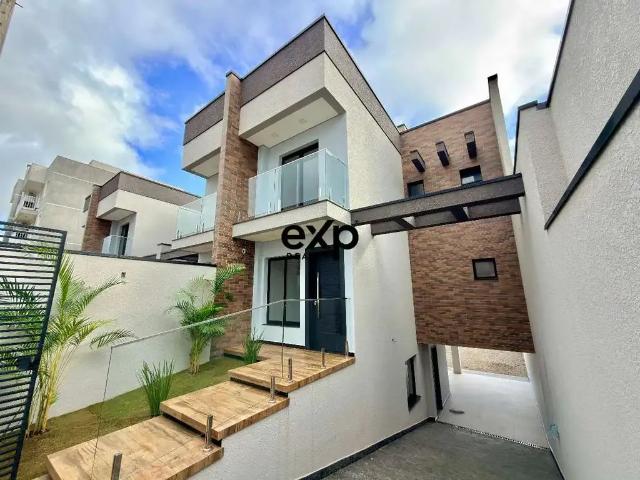 Casa / Sobrado para Venda em São José dos Pinhais/PR Pedro Moro 3 Quartos