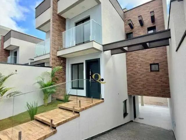 Casa / Sobrado para Venda em São José dos Pinhais/PR Pedro Moro 3 Quartos