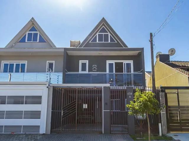 Casa / Sobrado para Venda em São José dos Pinhais/PR Quississana 3 Quartos